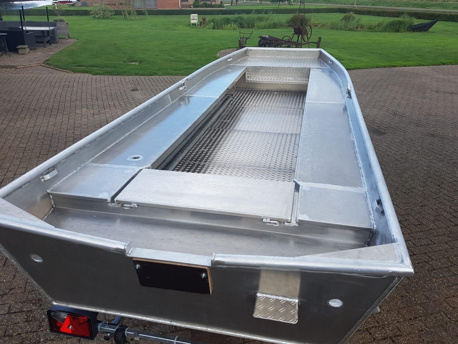 Aluminium platbodems | De Wetering Botenbouw